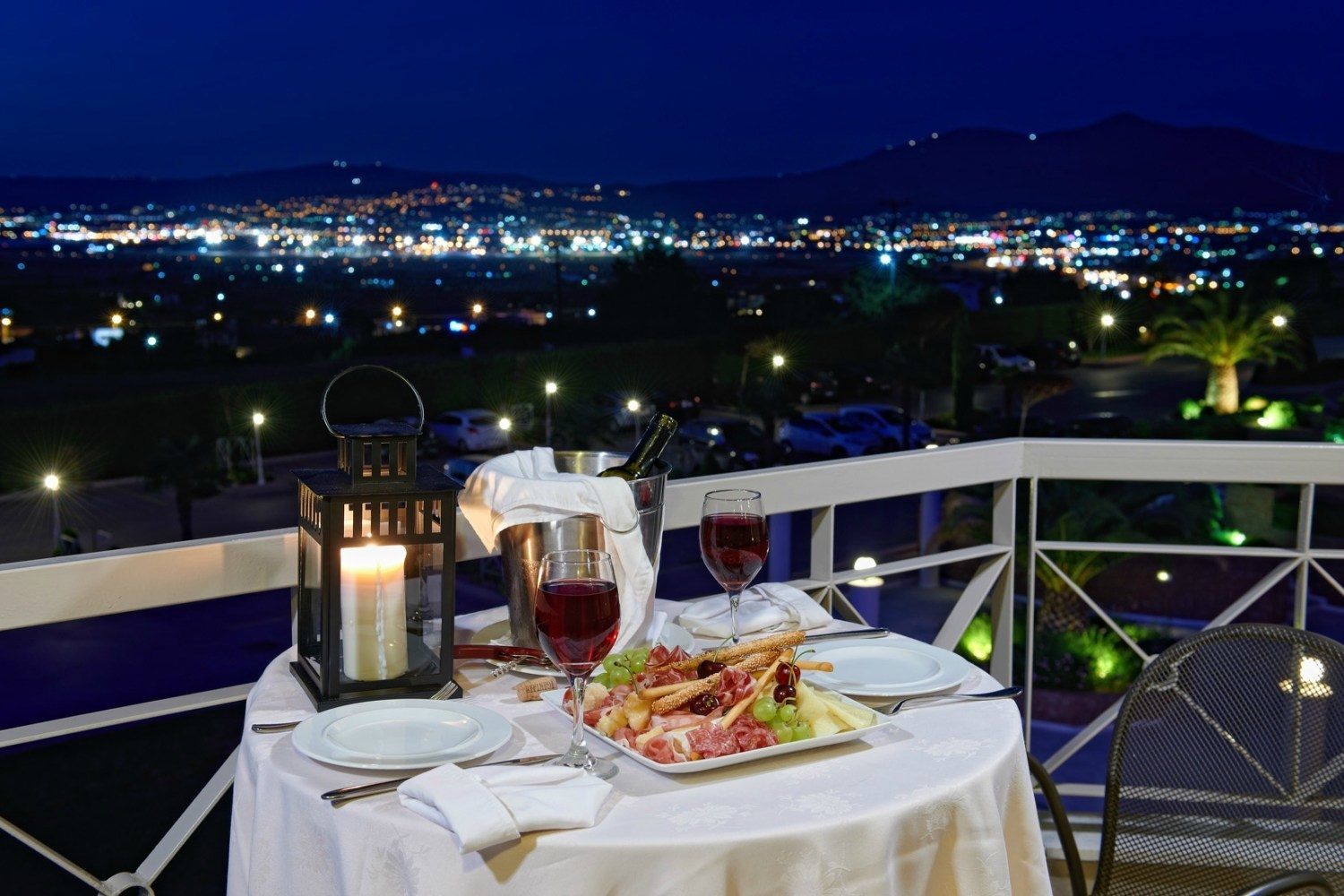 Sea View Room – Royal Hotel